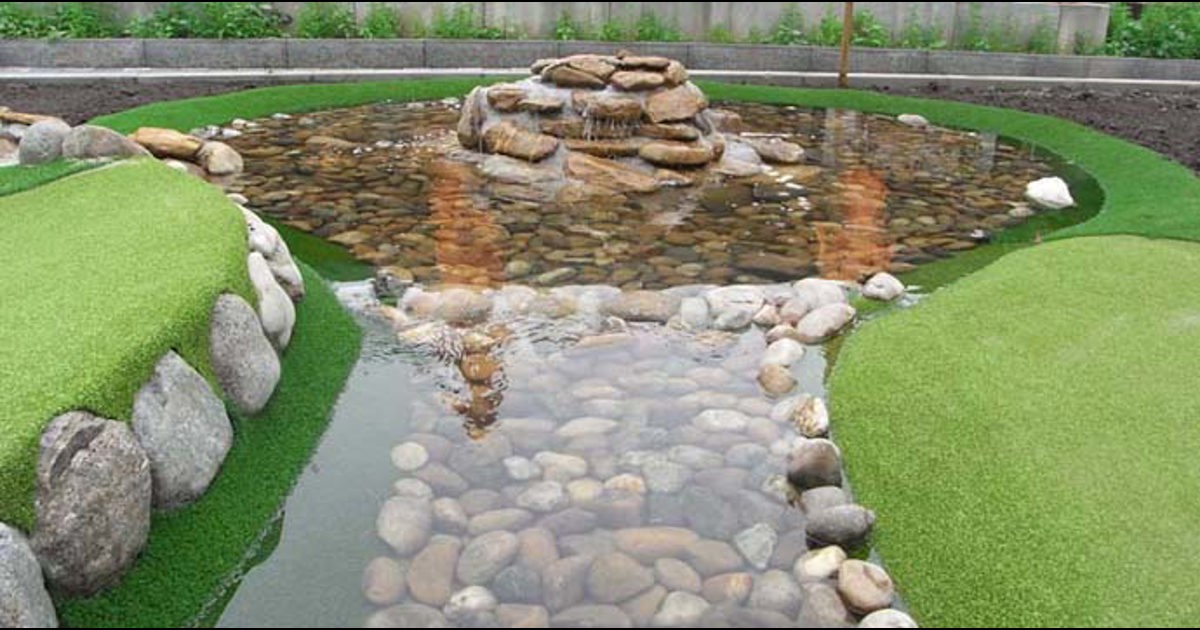 Adventure-golf_Germany_Oberursel_waterstone_minigolf_Badmintonplätzen ...